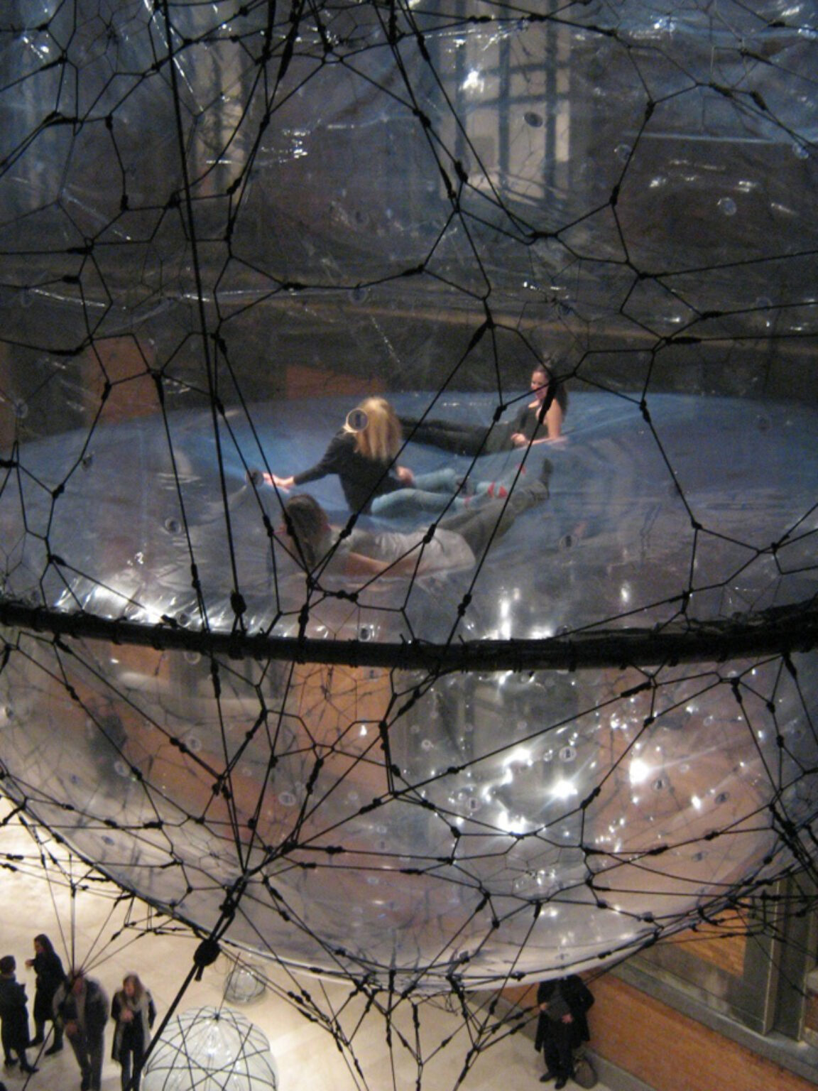 Cloud Cities | Tomás Saraceno - Arch2O.com