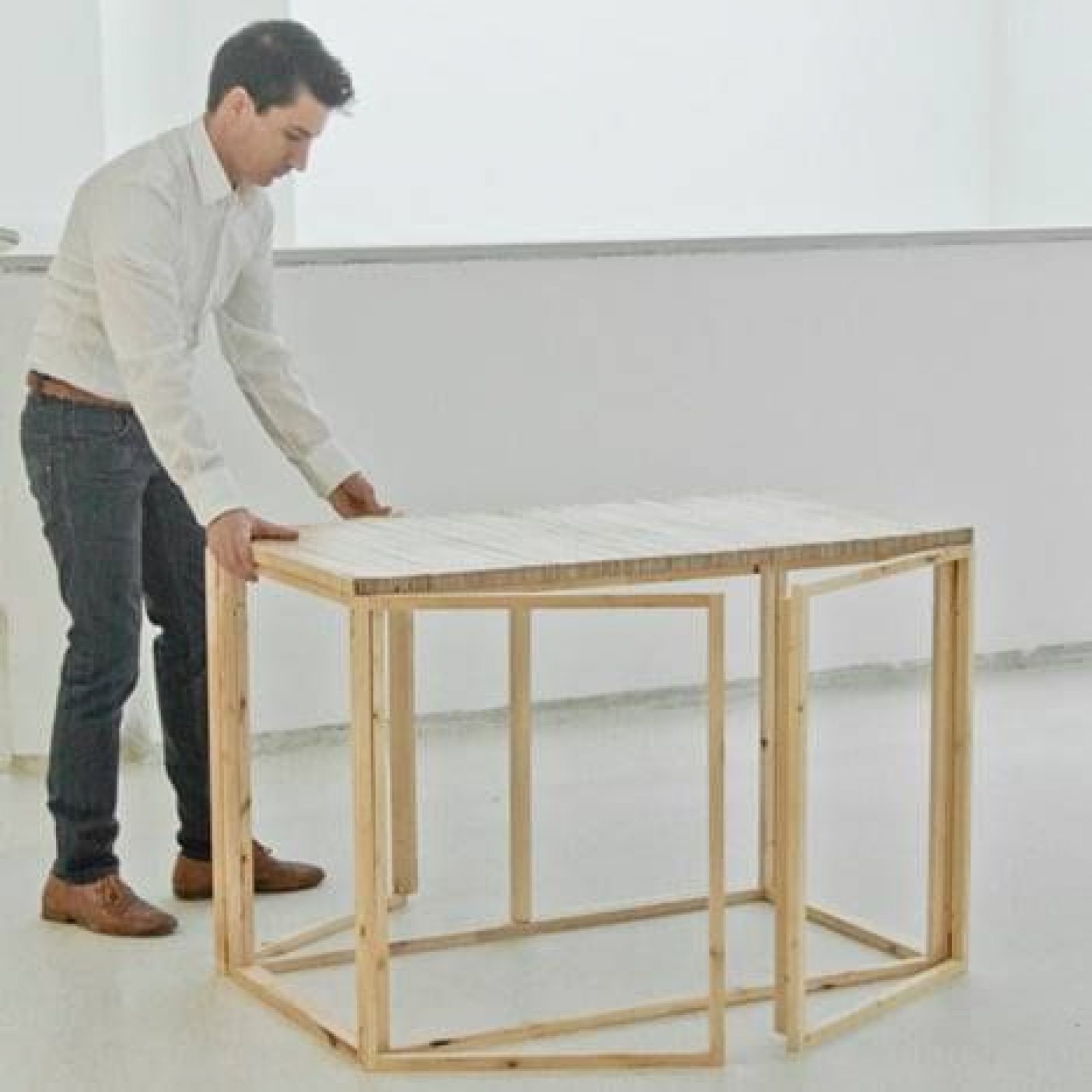 FAN Table | Mauricio Affonso - Arch2O.com