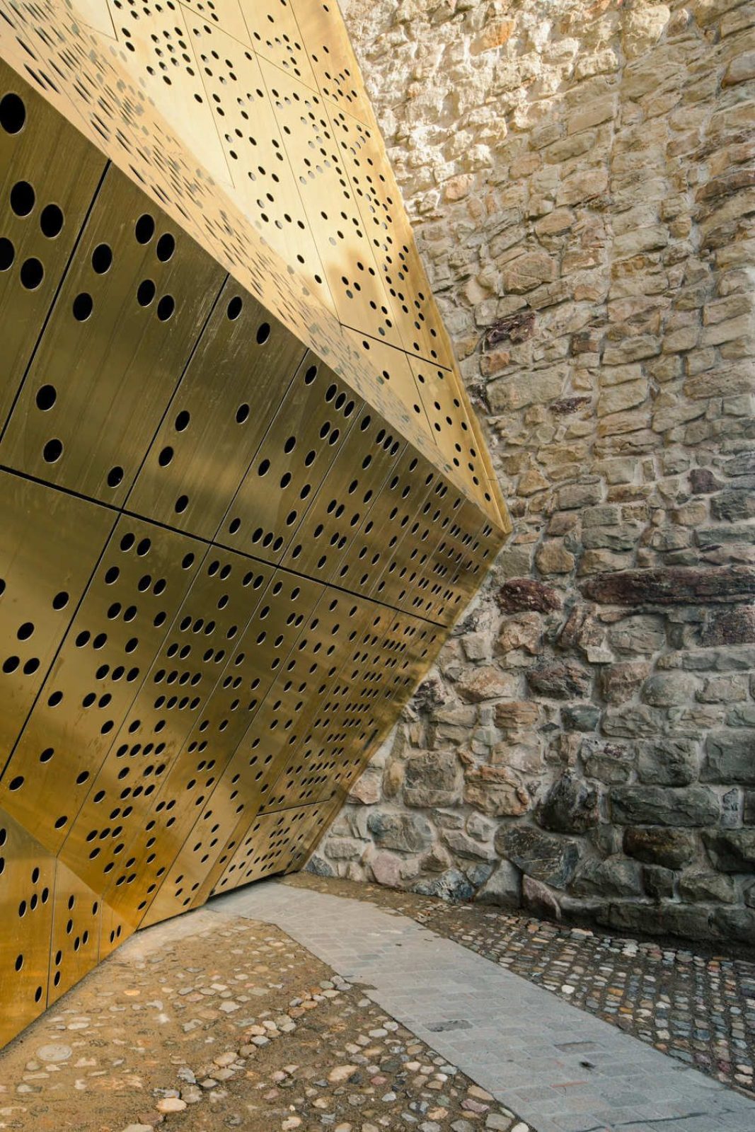 Janus Project | mlzd Architects - Arch2O.com