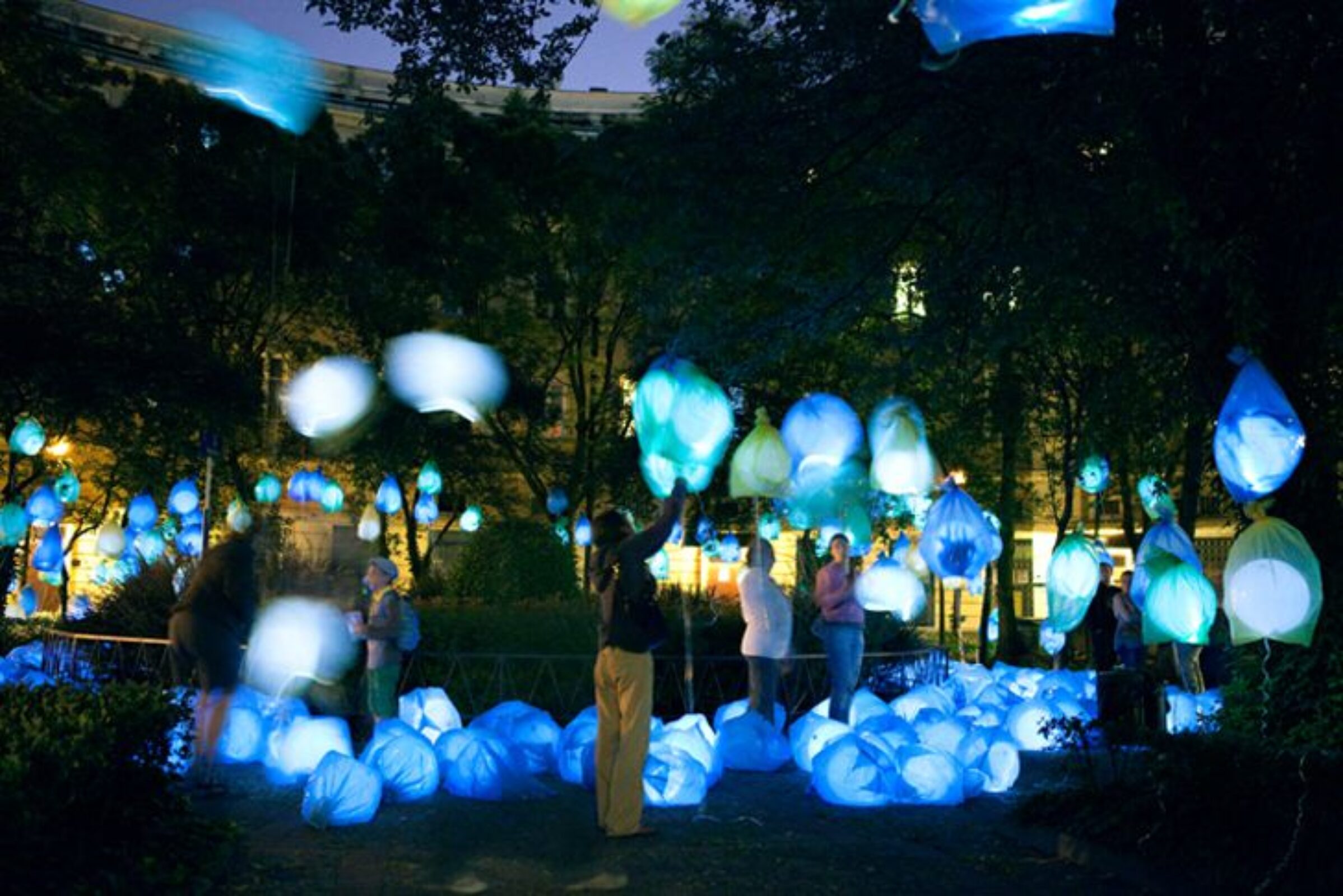 Light Interventions | Luzinterruptus - Arch2O.com