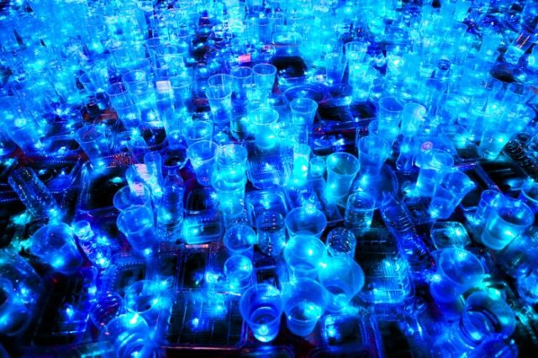 Light Interventions | Luzinterruptus - Arch2O.com