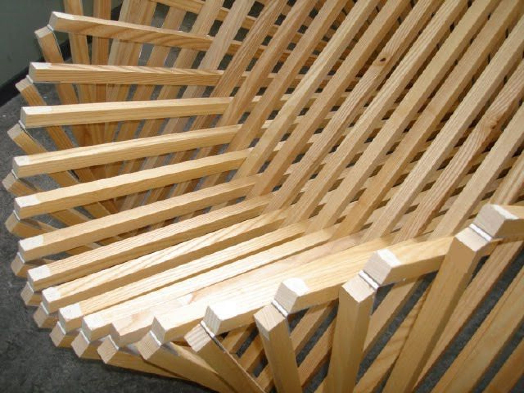 RISING CHAIR | Robert Van Embricqs - Arch2O.com