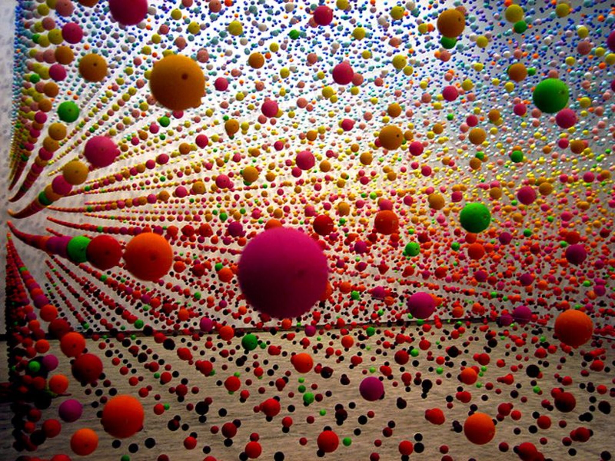 Suspended Bouncy Ball | Nike Savvas - Arch2O.com