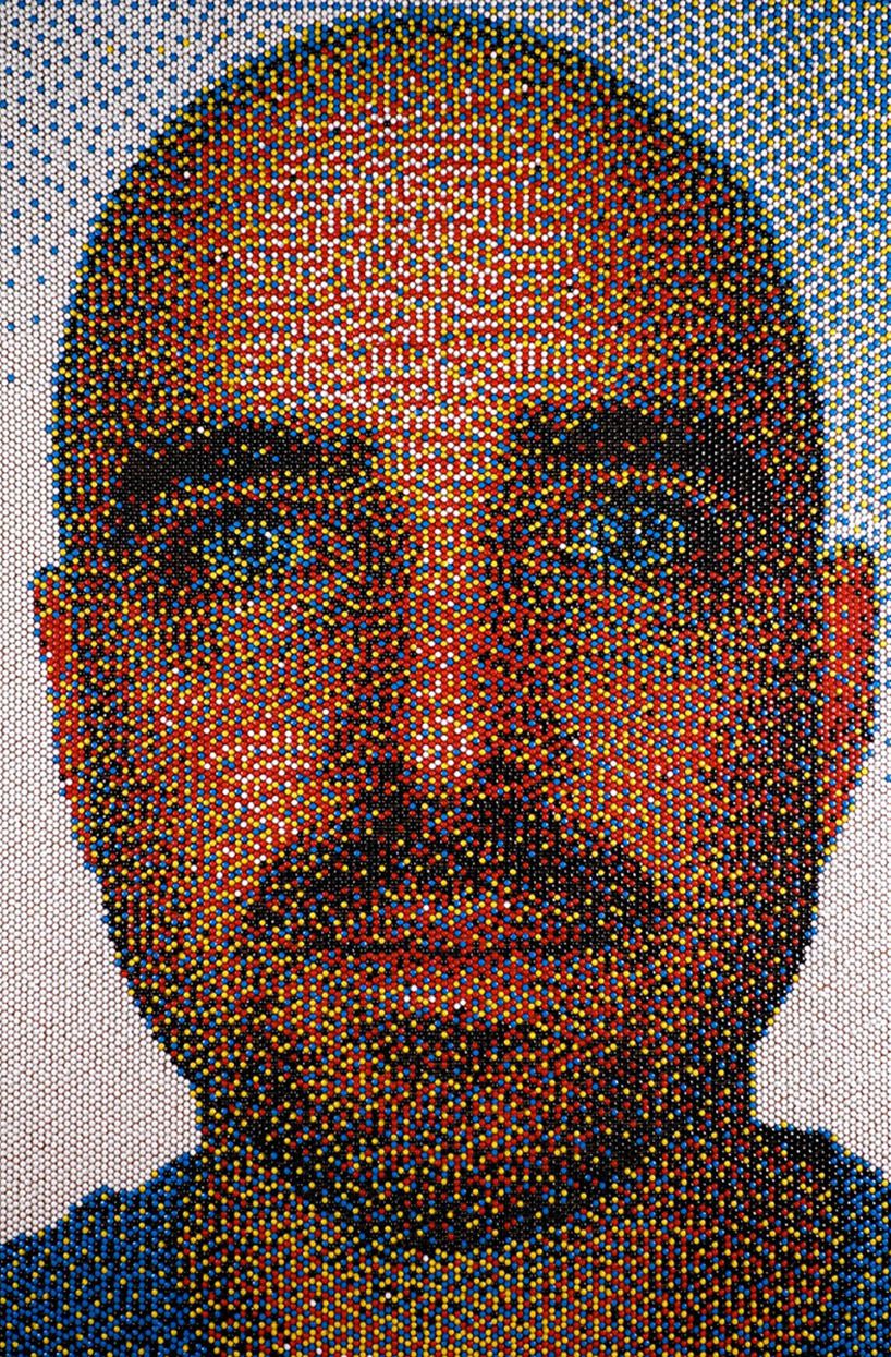 Pushpin Portraits | Eric Daigh - Arch2O.com