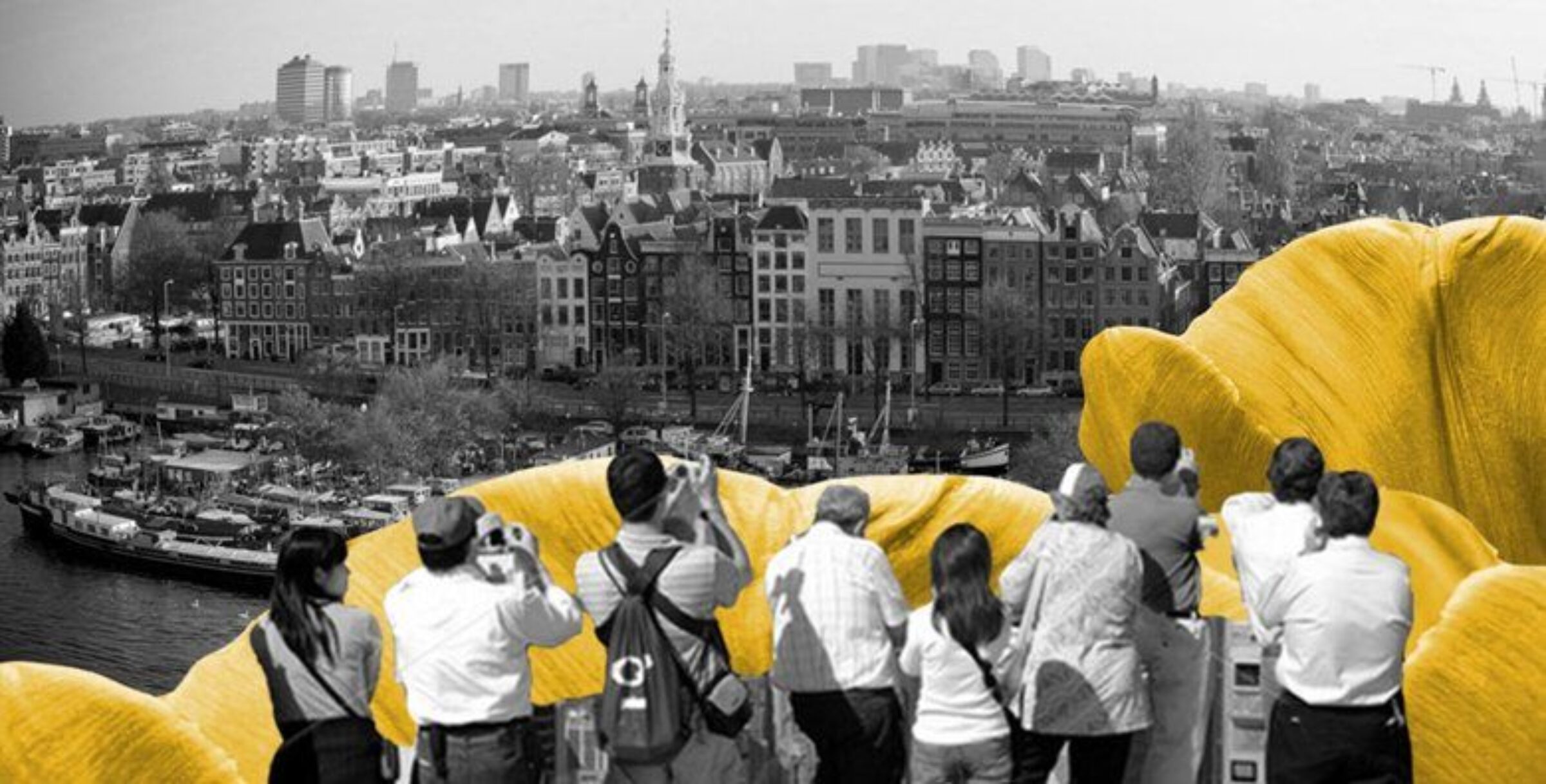 Iconic Pedestrian Bridge | Zalewski - Arch2O.com