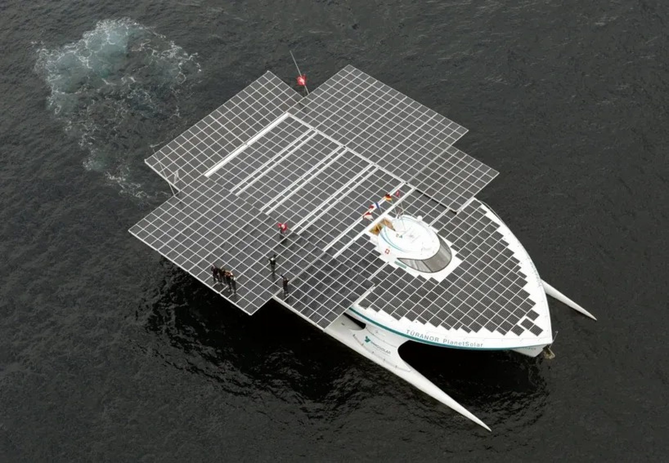 Planet Solar Boat - Arch2O.com