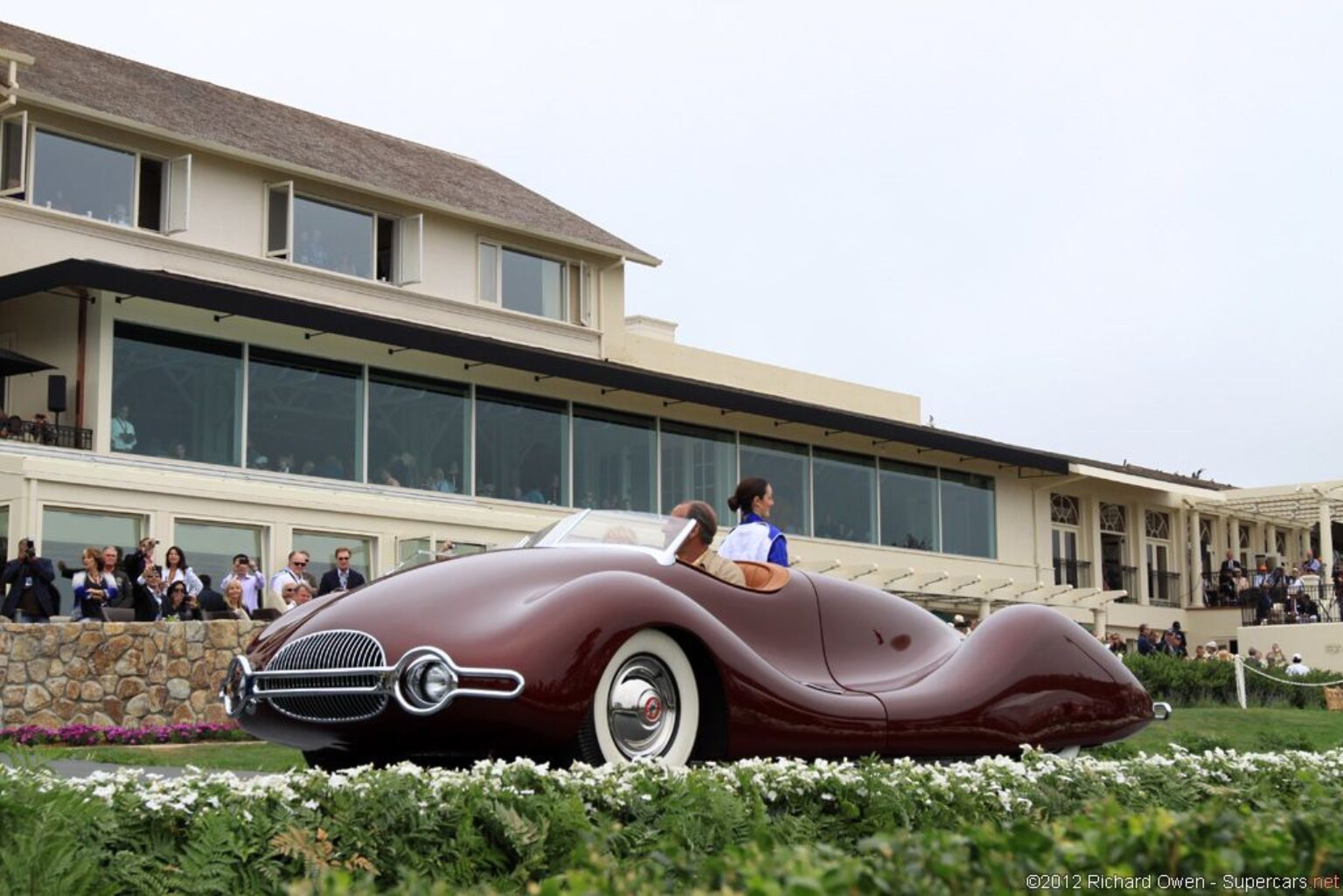 1948 Buick Streamliner | Norman E. Timbs - Arch2O.com
