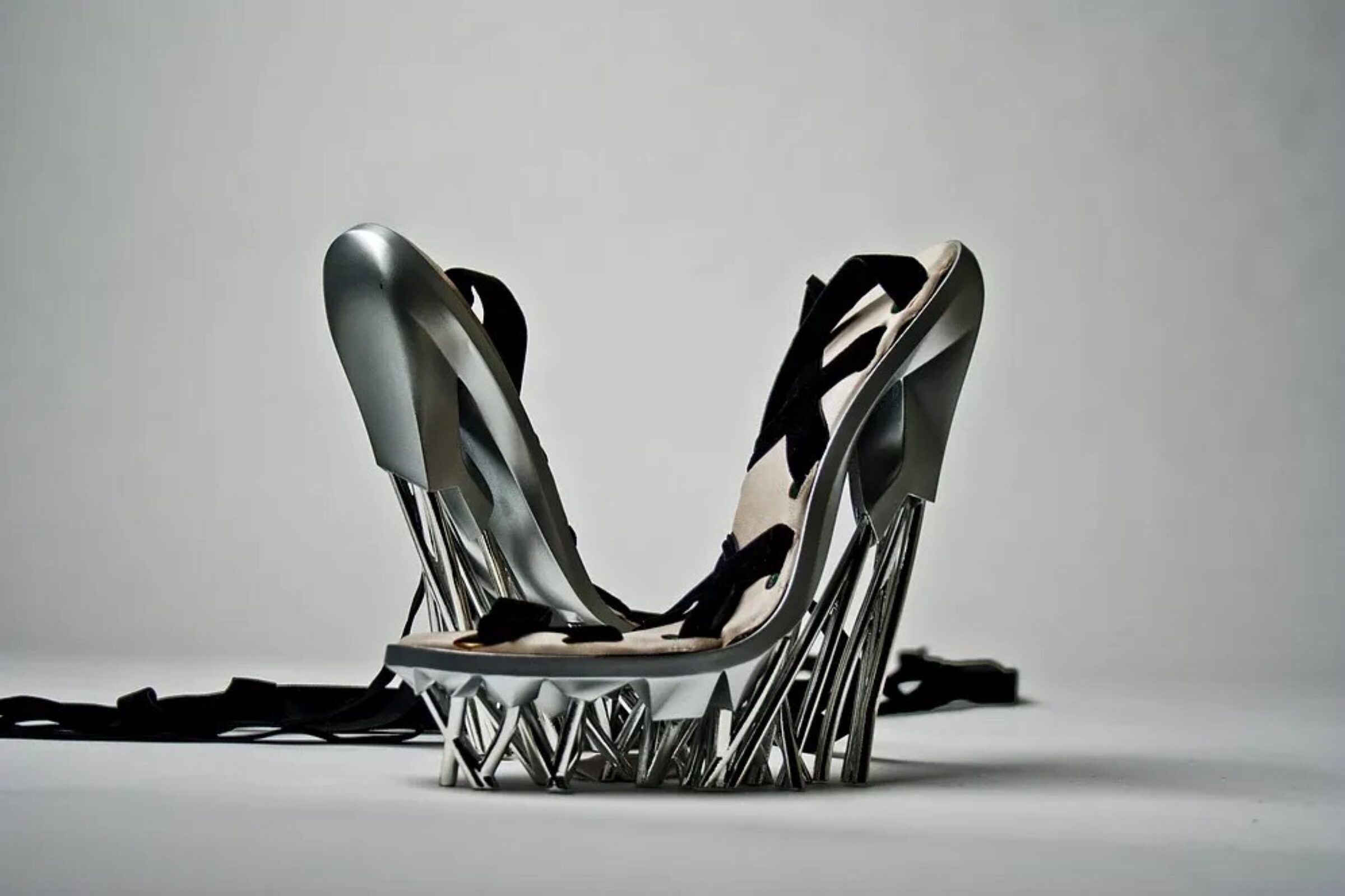 “HEAVY METAL” SHOES | Bryan Oknyansky - Arch2O.com