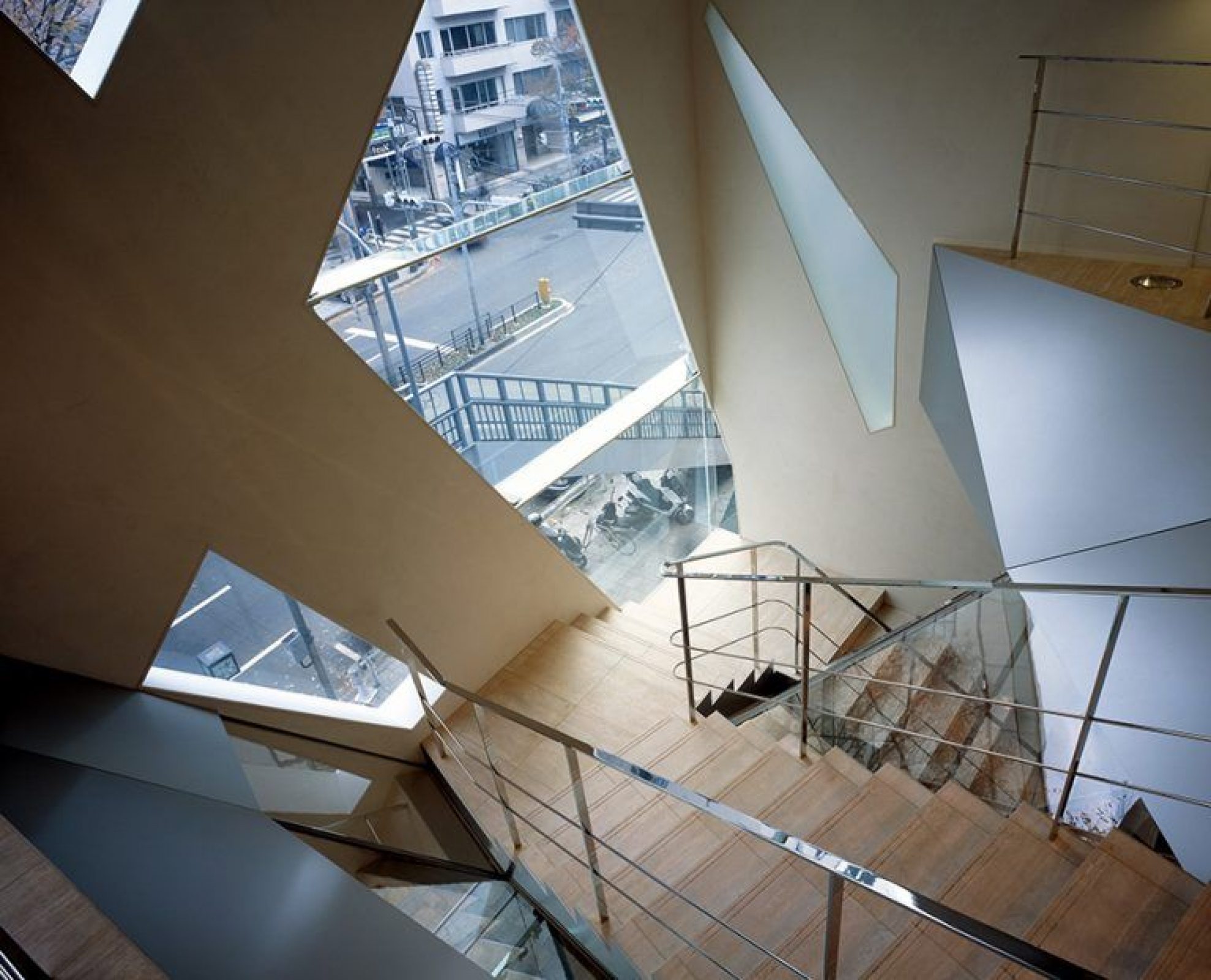TOD'S Omotesando Building | Toyo Ito & Associates, Architects - Arch2O.com