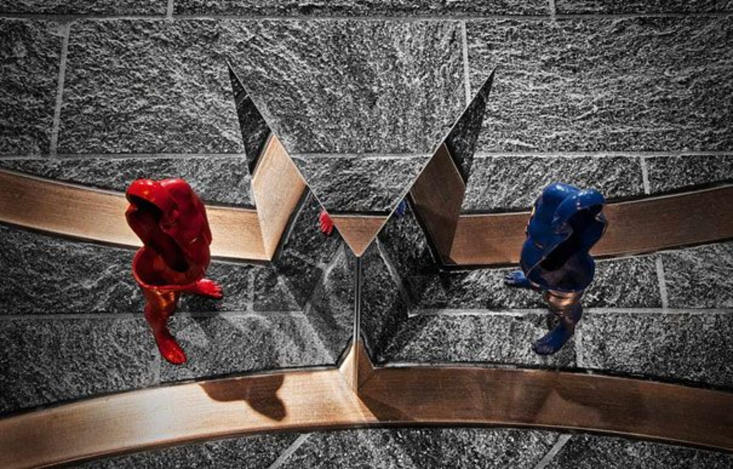 Anamorphic Sculptures | Jonty Hurwitz - Arch2O.com