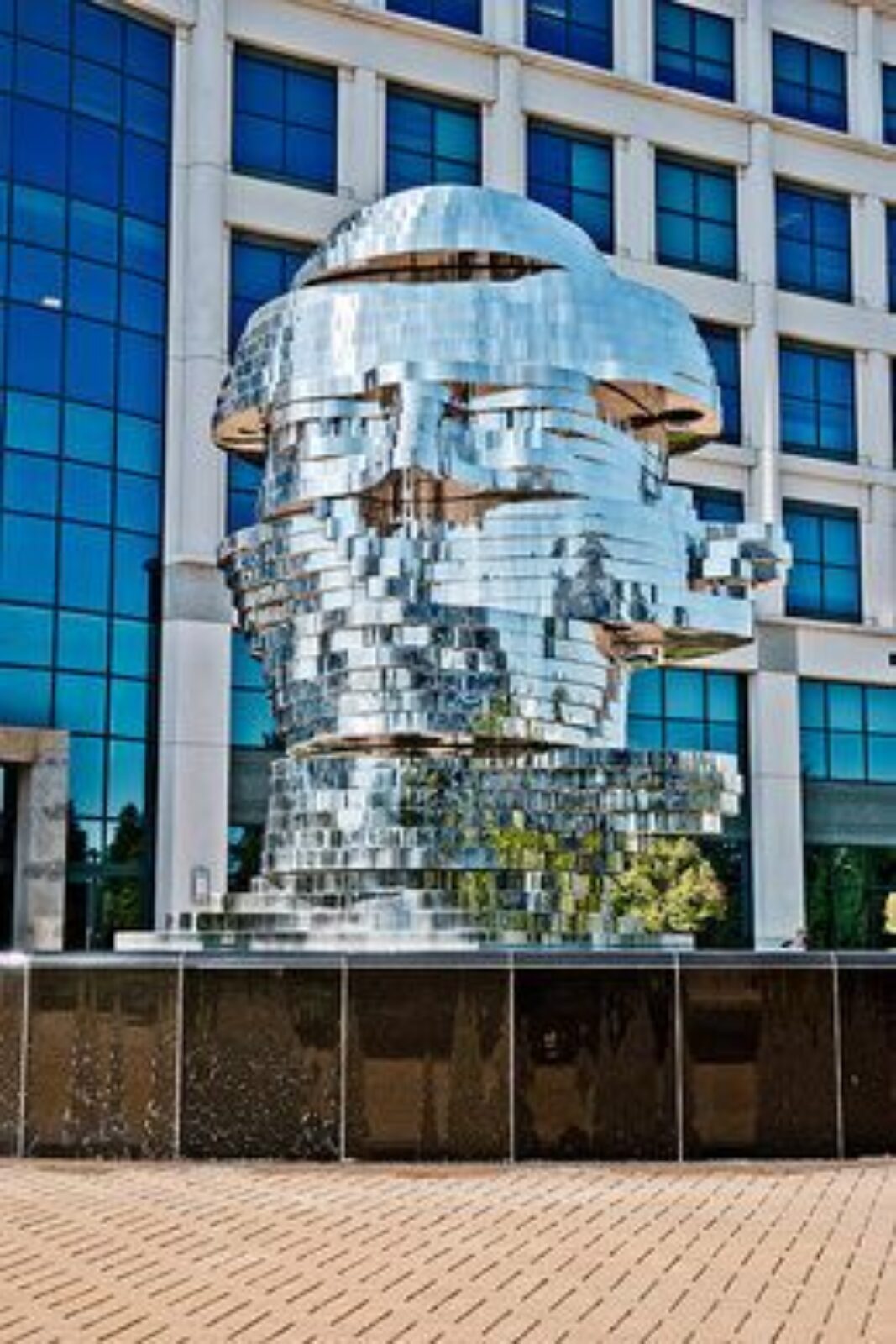 Metalmorphosis | David Černý – Arch2O.com