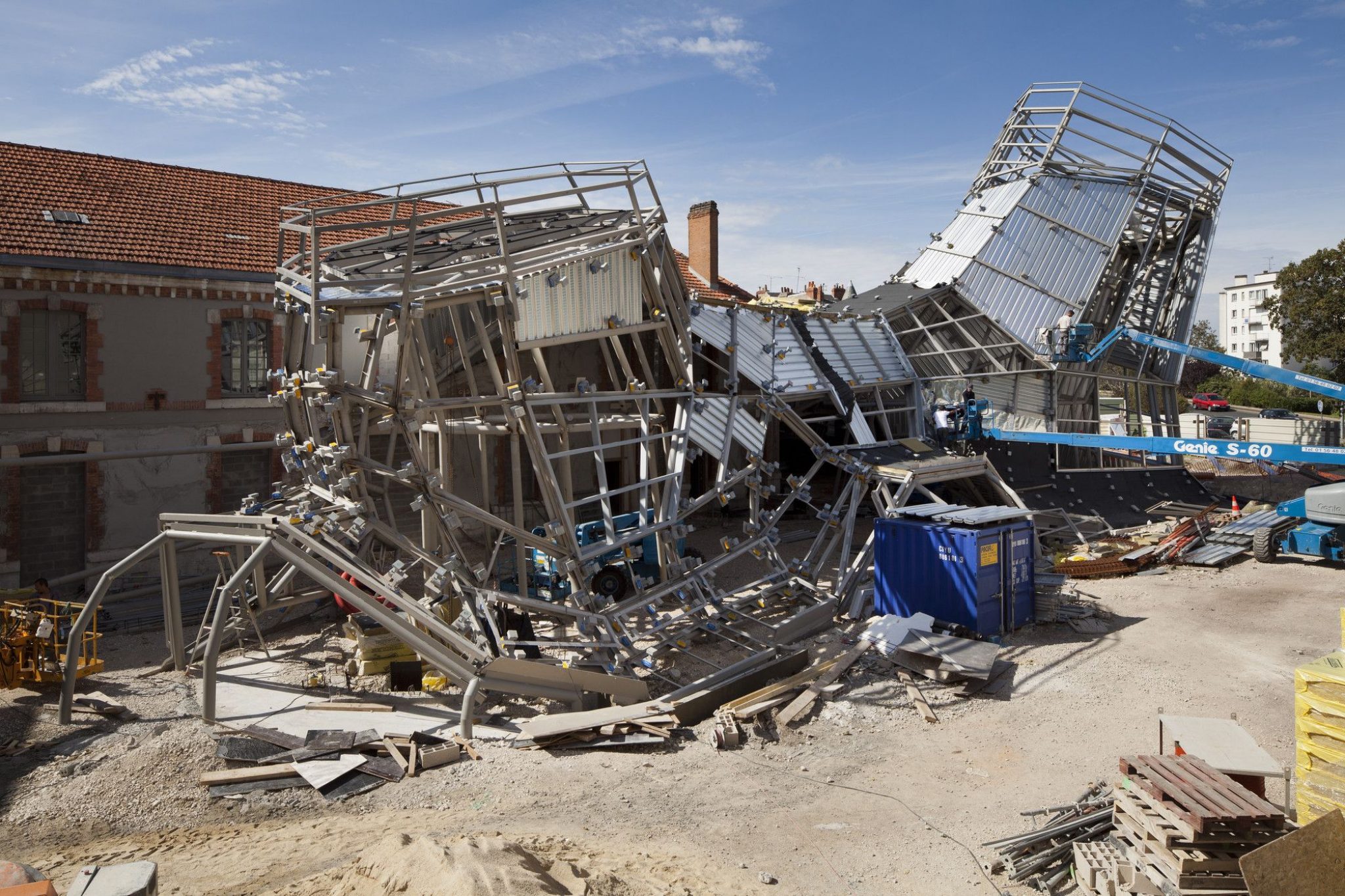 The FRAC Centre | Jakob + MacFarlane Architects - Arch2O.com