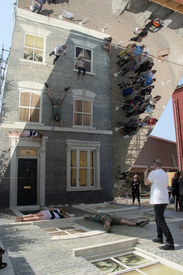 Optical Illusion House | Leandro Erlich - Arch2O.com