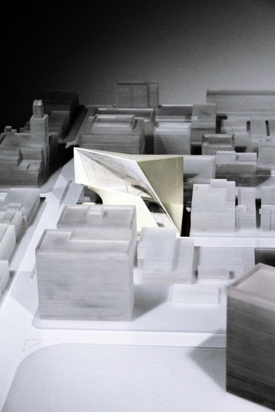 Time Image-Centre for Contemporary Cinema | Amir Mikhaeil – Arch2O.com