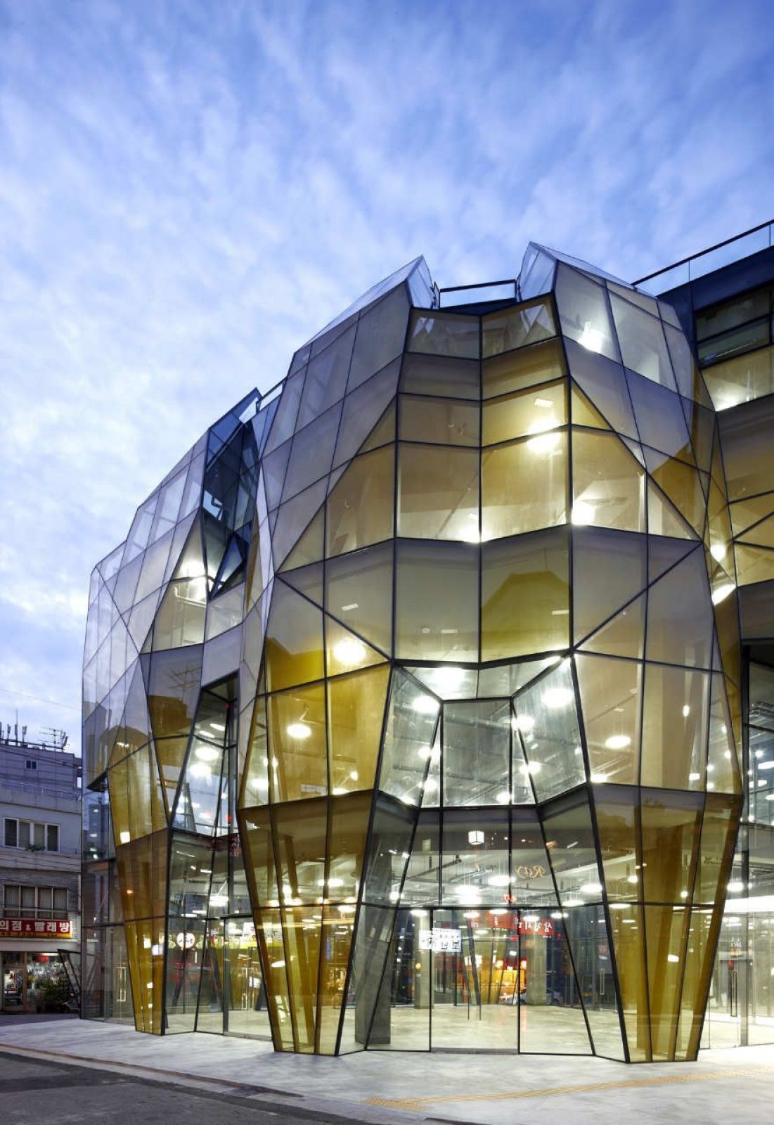 Yellow Diamond | Jun Mitsui & Associates Architects + Unsangdong ...