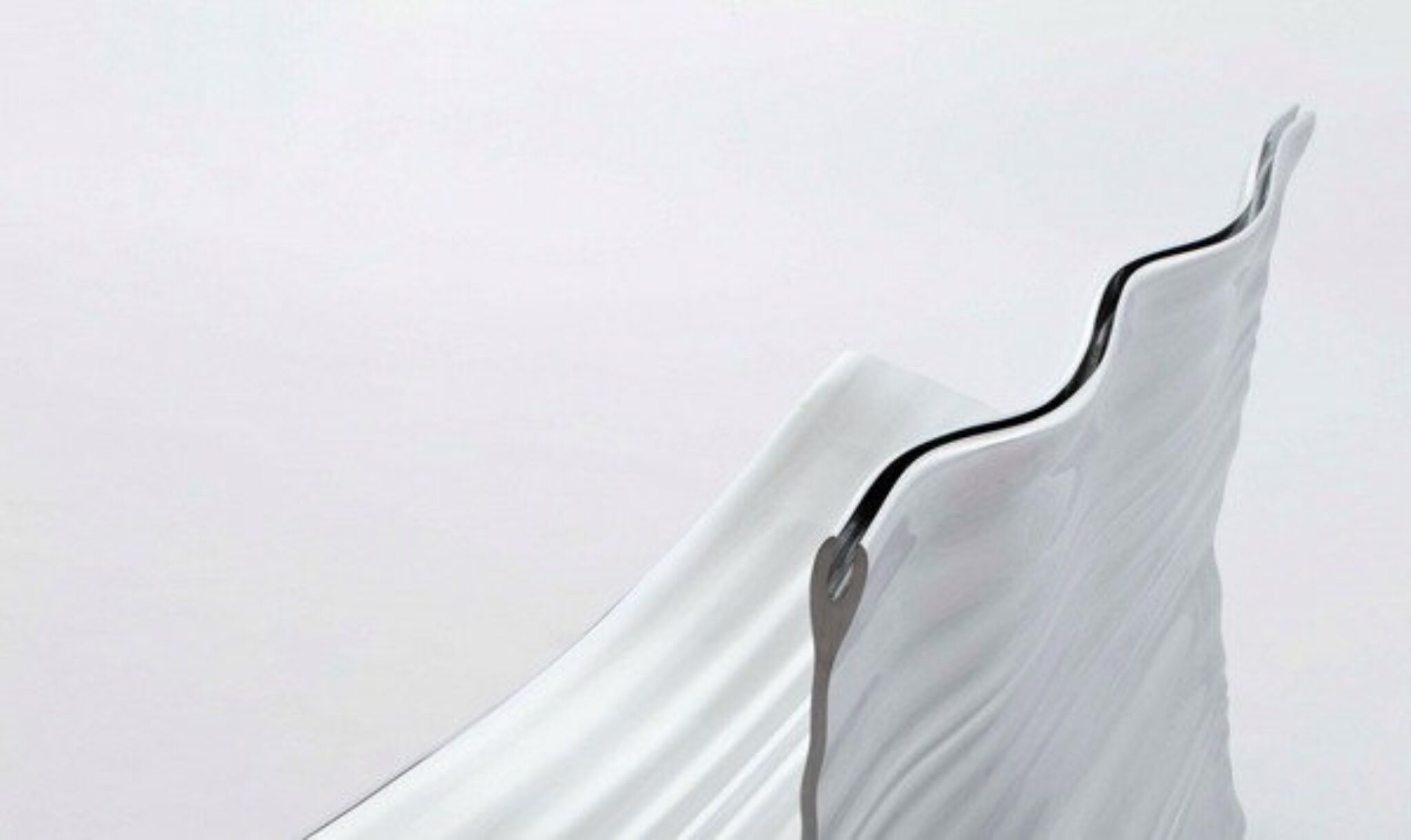 Aluminium Extrusion Bench | Heatherwick Studio - Arch2O.com