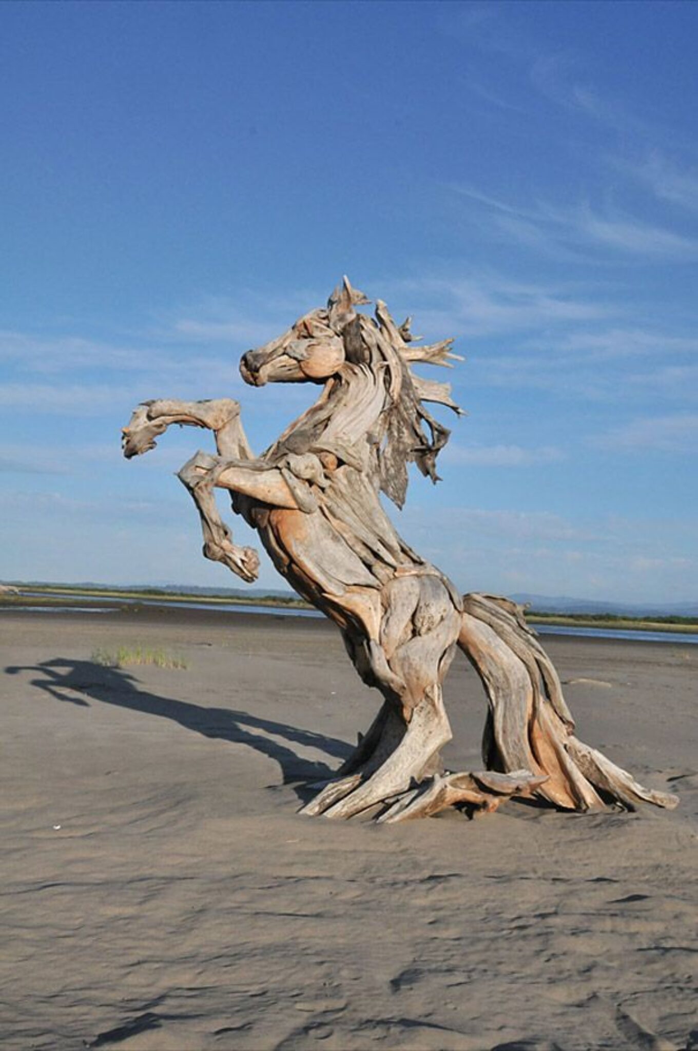 Driftwood Sculptures 2 | Jeff Uitto – Arch2O.com