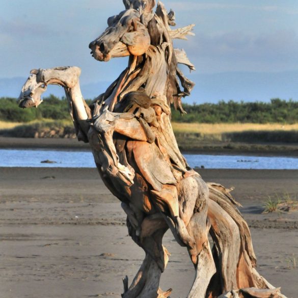 Driftwood Sculptures 2 | Jeff Uitto - Arch2O.com