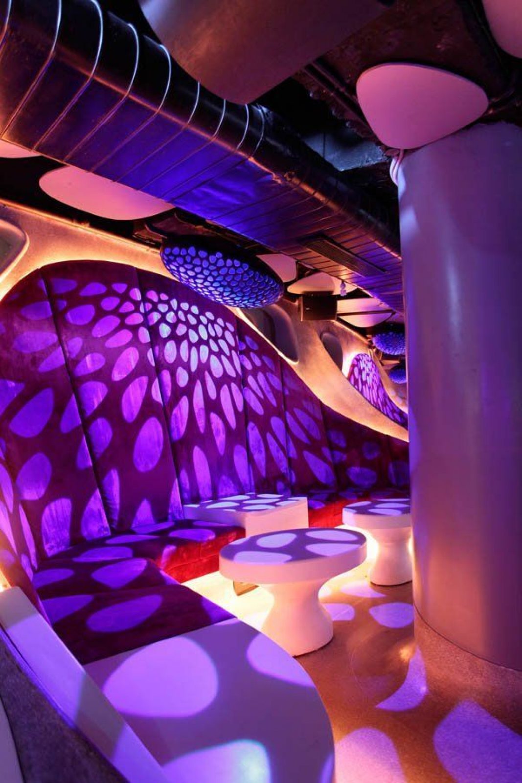 The Smokehouse Room SHRoom | The Busride Design Studio in New Delhi ...
