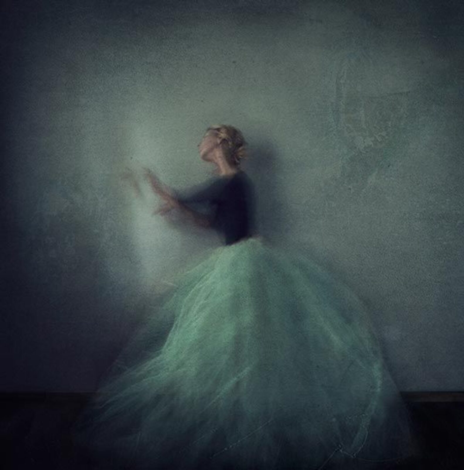 Capturing a scene | Kylli Sparre - Arch2O.com