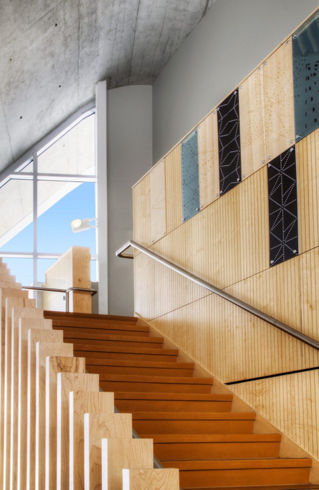 Jasper Place Branch Library | Hughes Condon Marler Architects / Dub ...