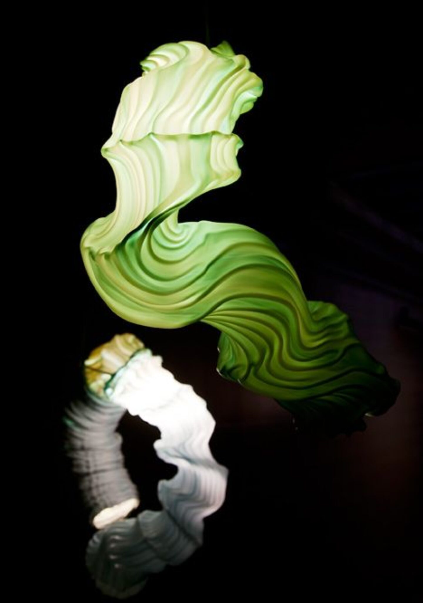 Organic Growth in Plastic form | Pieke Bergman’s Vapor - Arch2O.com