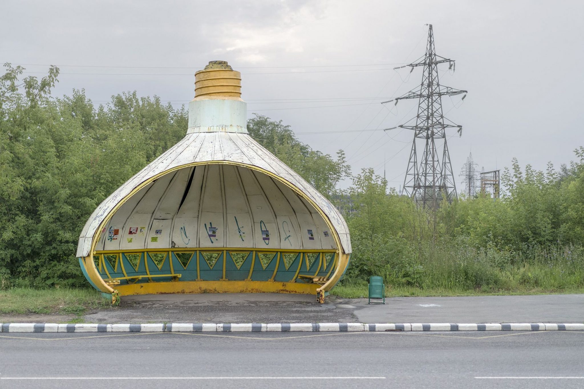 Soviet Bus Stops | Christopher Herwig – Arch2O.com