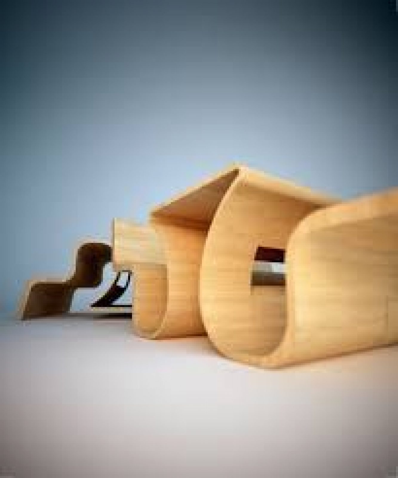 Multi-purpose wood bench | Tomasz Chmielewski - Arch2O.com