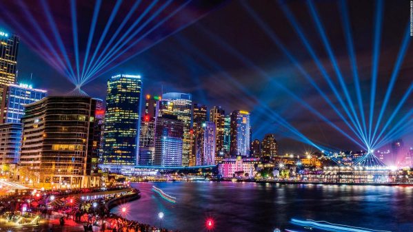 Downtown Sydney Transformed by Light |Vivid Sydney