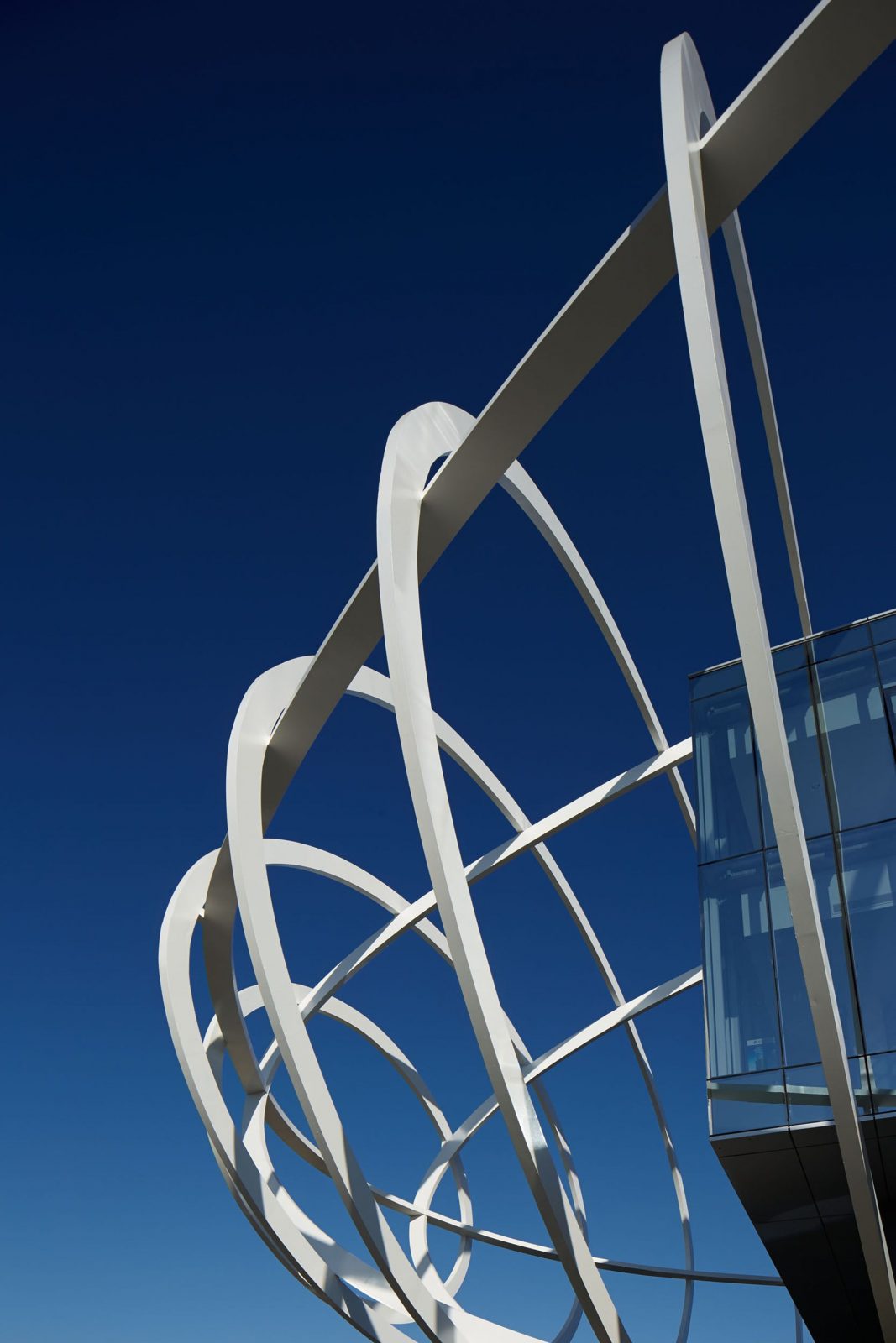 Elliptical Exterior ‘Tema Istanbul Showroom’ | Yazgan Design ...