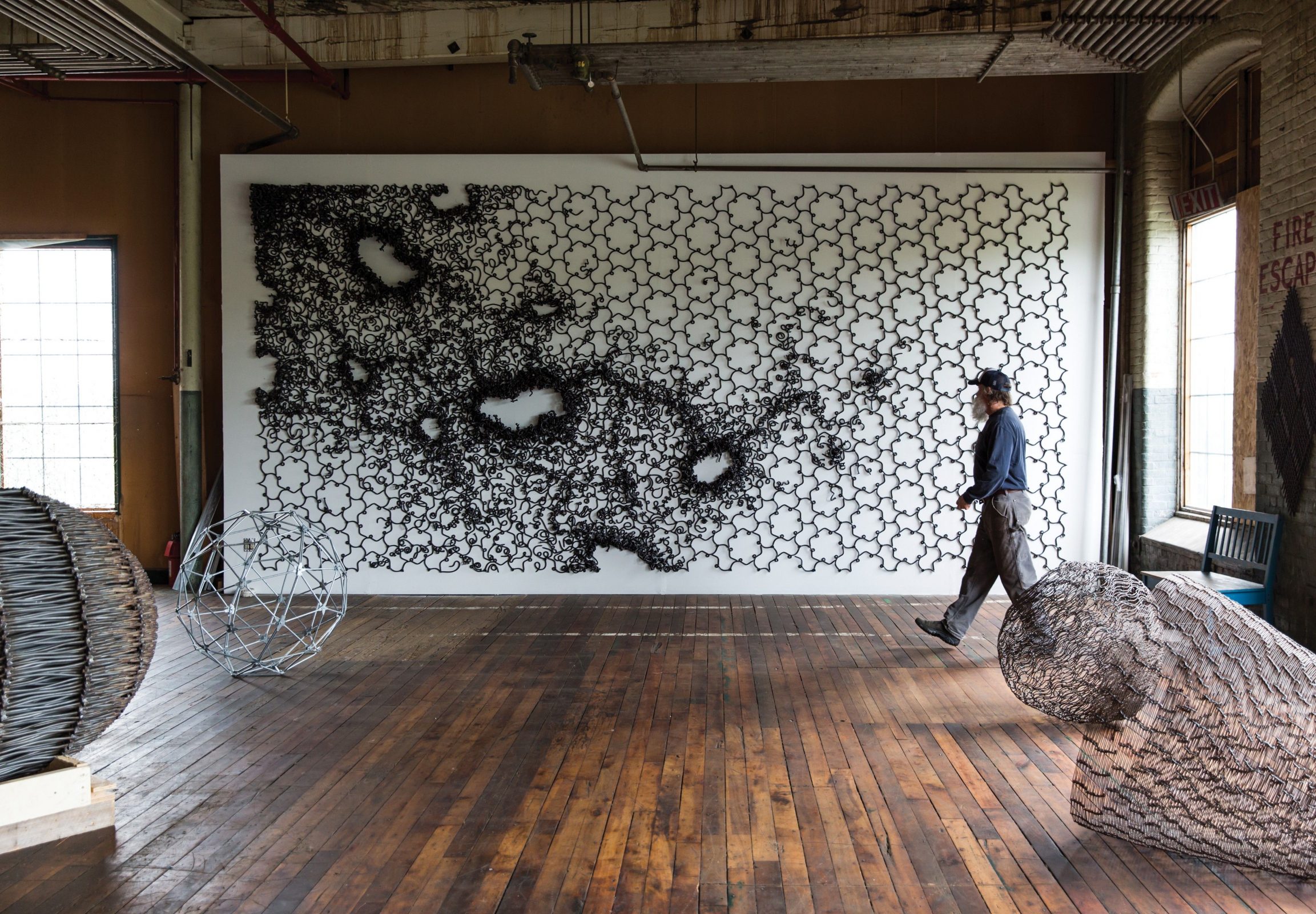 Sculpting with nails | John Bisbee - Arch2O.com