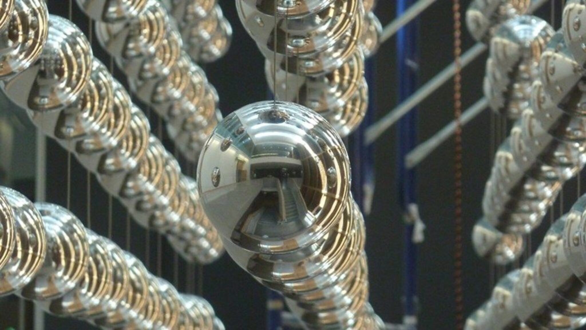 A Floating Abacus Sculpture| Ray King - Arch2O.com