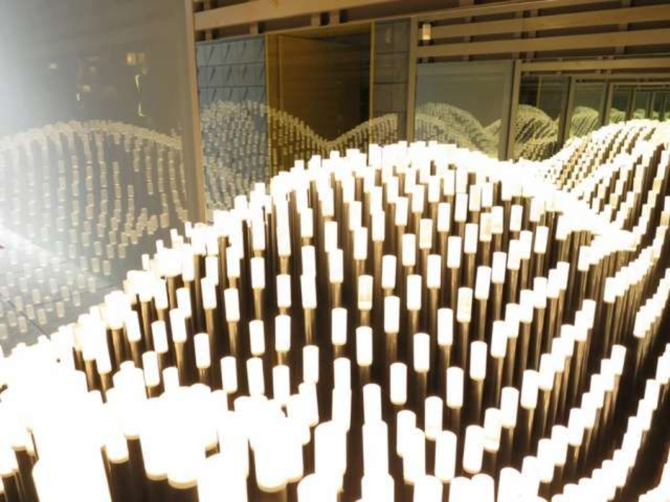 An Infinite Wave of LEDs |Muti Randolph - Arch2O.com