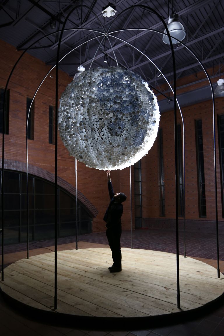 An Interactive Light Installation: New Moon|Brown & Garrett - Arch2O.com