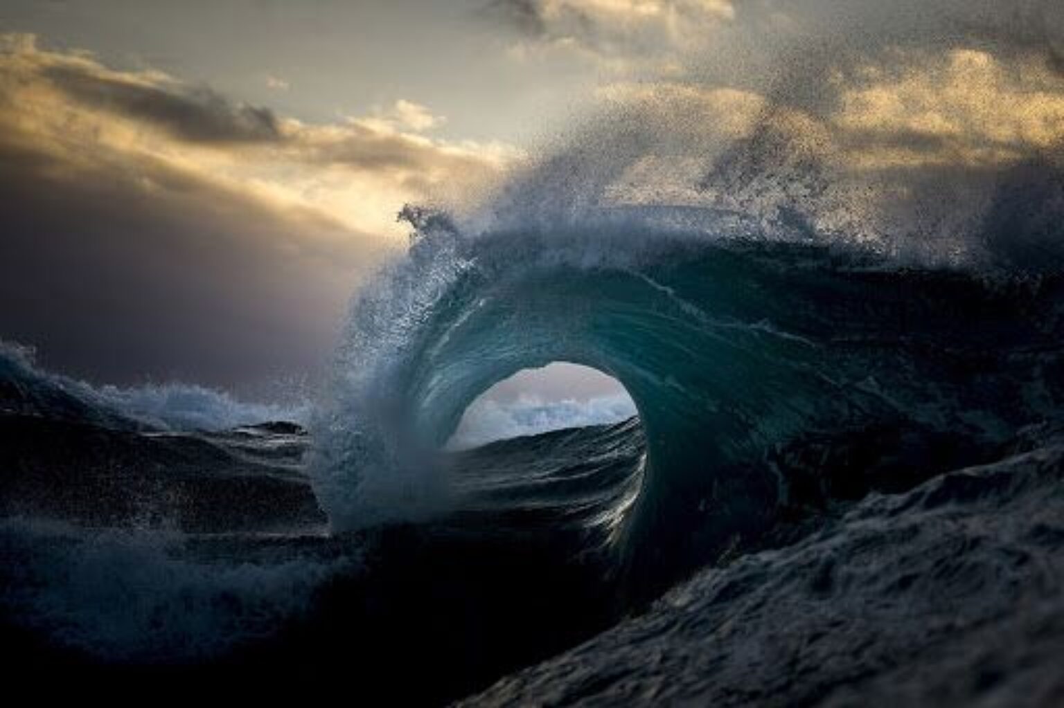 Surf Photography | Ray Collins - Arch2O.com