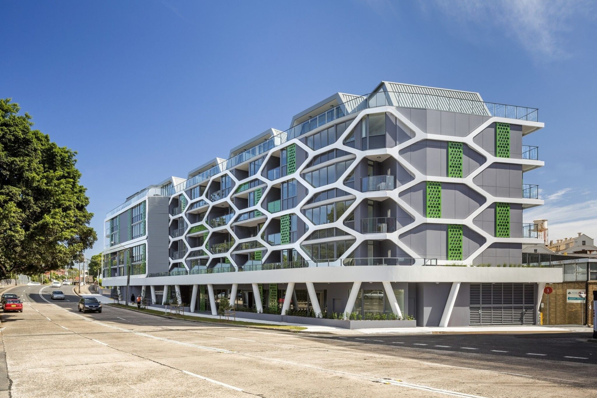 Alpha Apartments | Tony Owen - Arch2O.com
