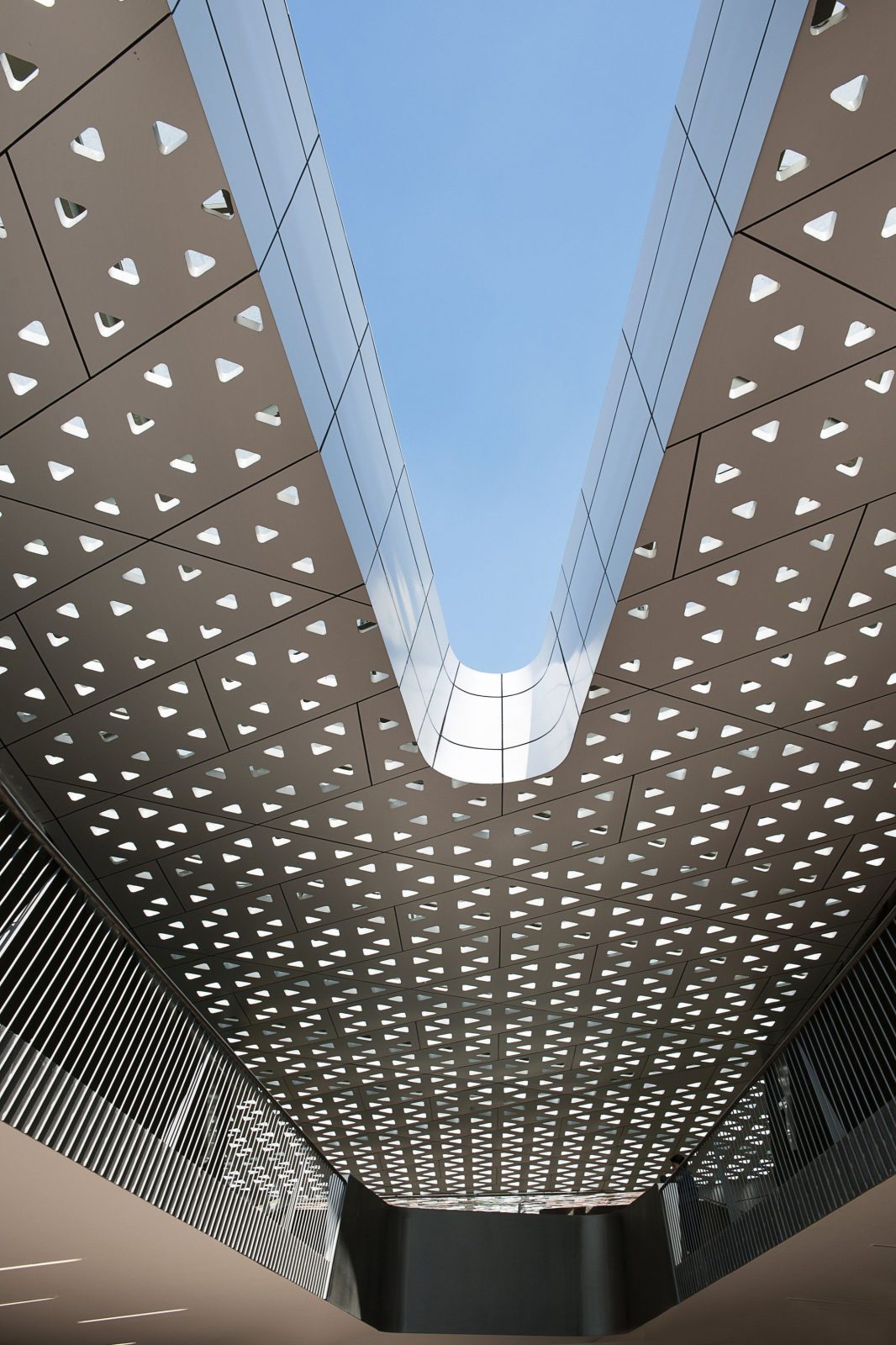 Cineteca Nacional S.XXI | Rojkind Arquitectos - Arch2O.com