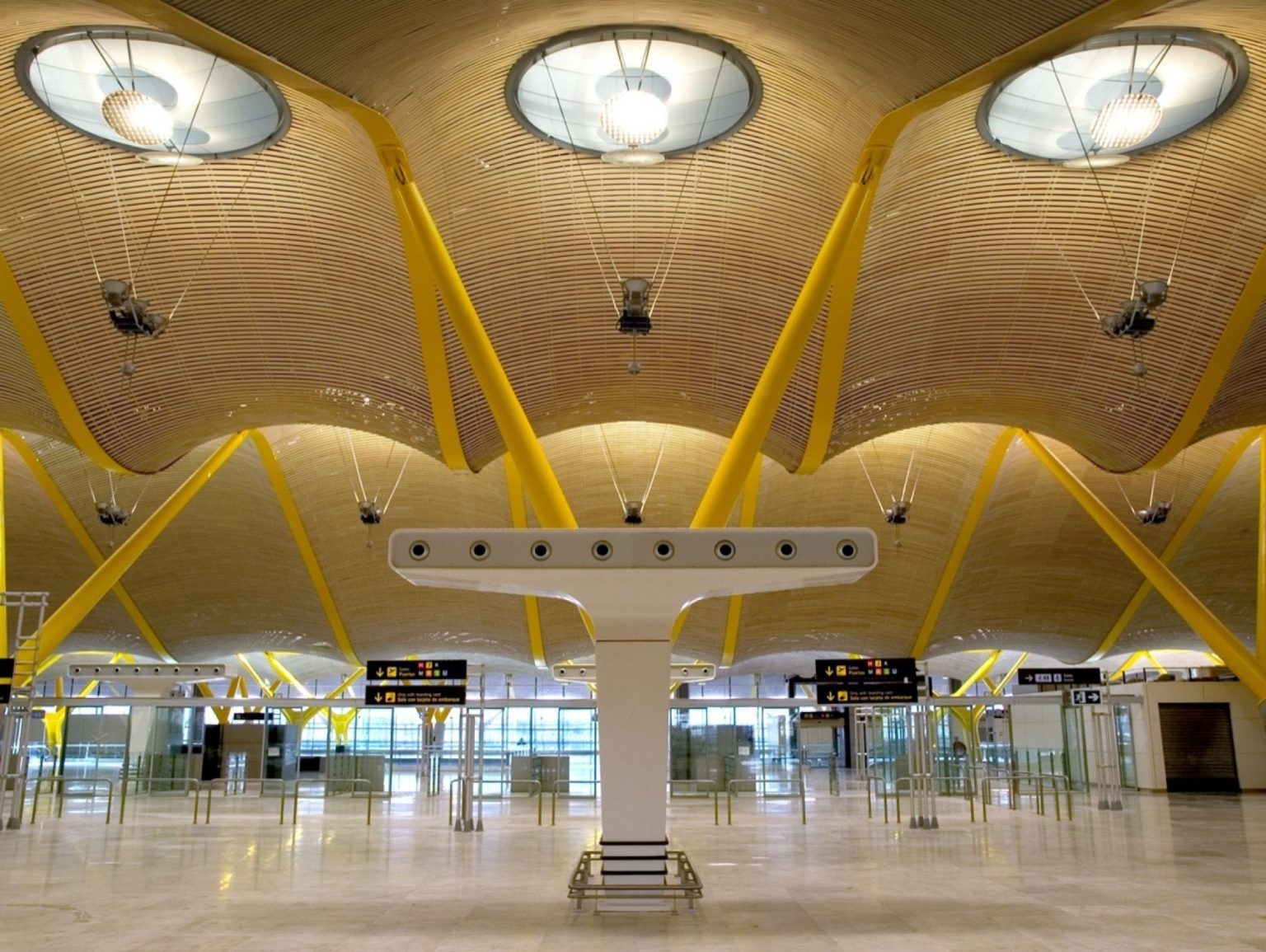 T4 Madrid Barajas Airport | RSHP - Arch2O.com