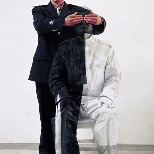 The Invisible Man | Liu Bolin - Arch2O.com