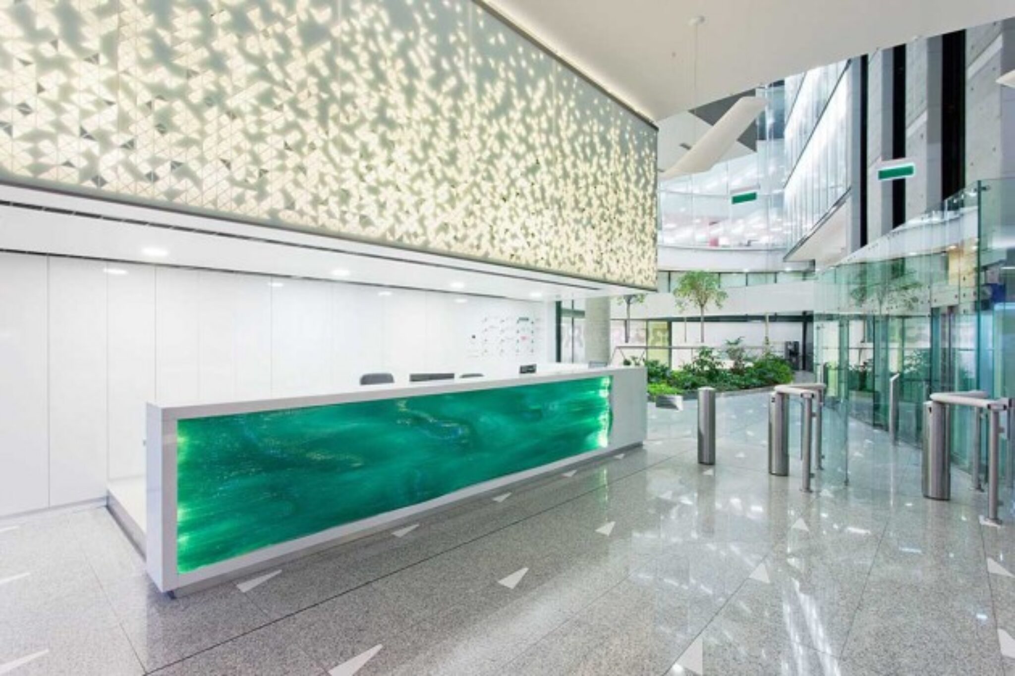 Wavy Layered Glass Panel | Tamás Ábel+ LAB5 Architects – Arch2O.com