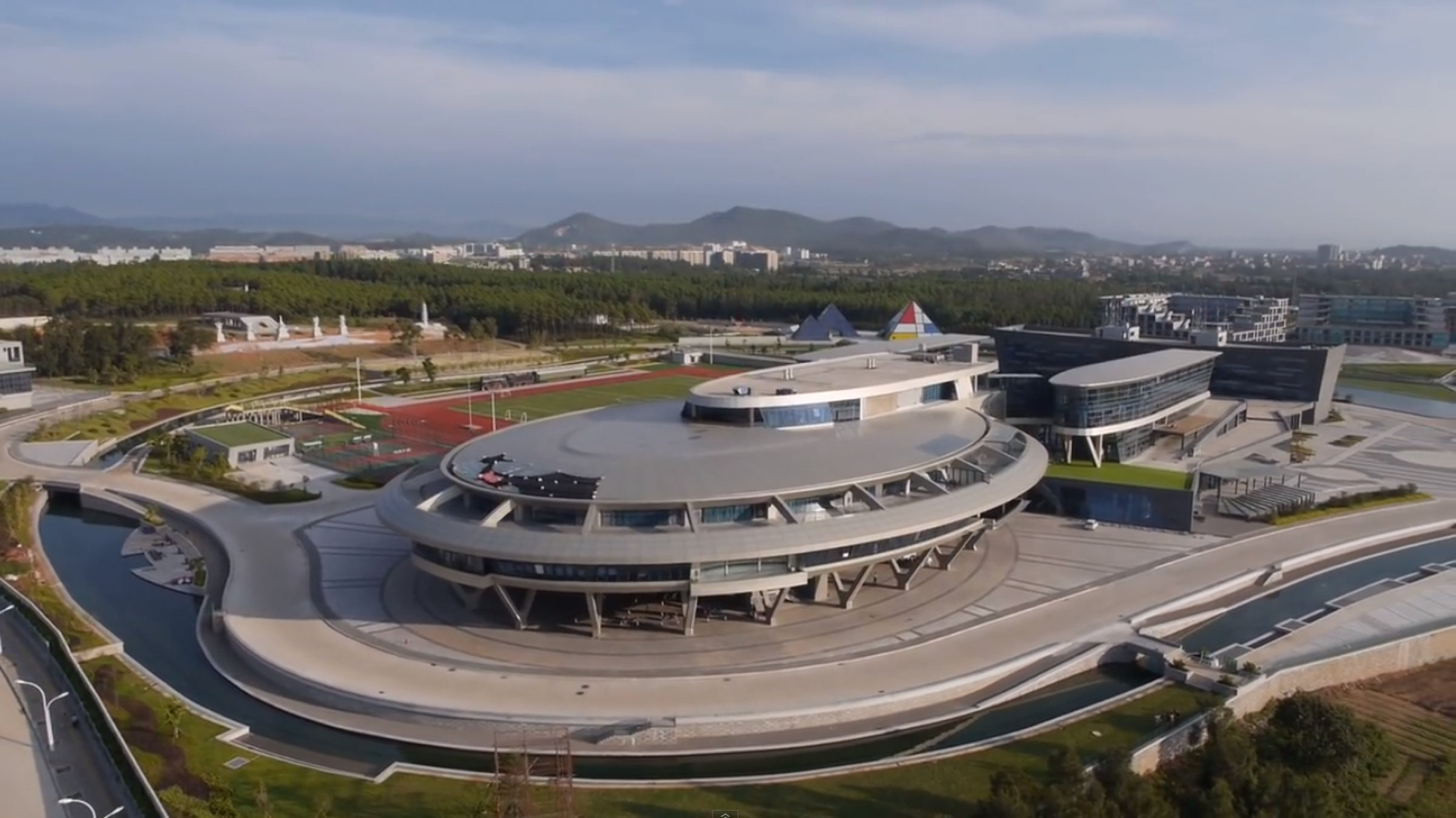 NetDragon "Star Trek" inspired Headquarters