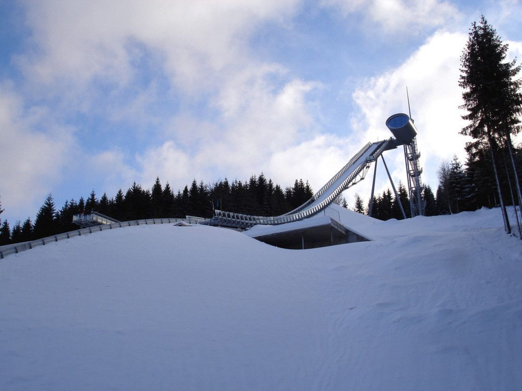Ski Jump Penthouse | JDS Architects - Arch2O.com