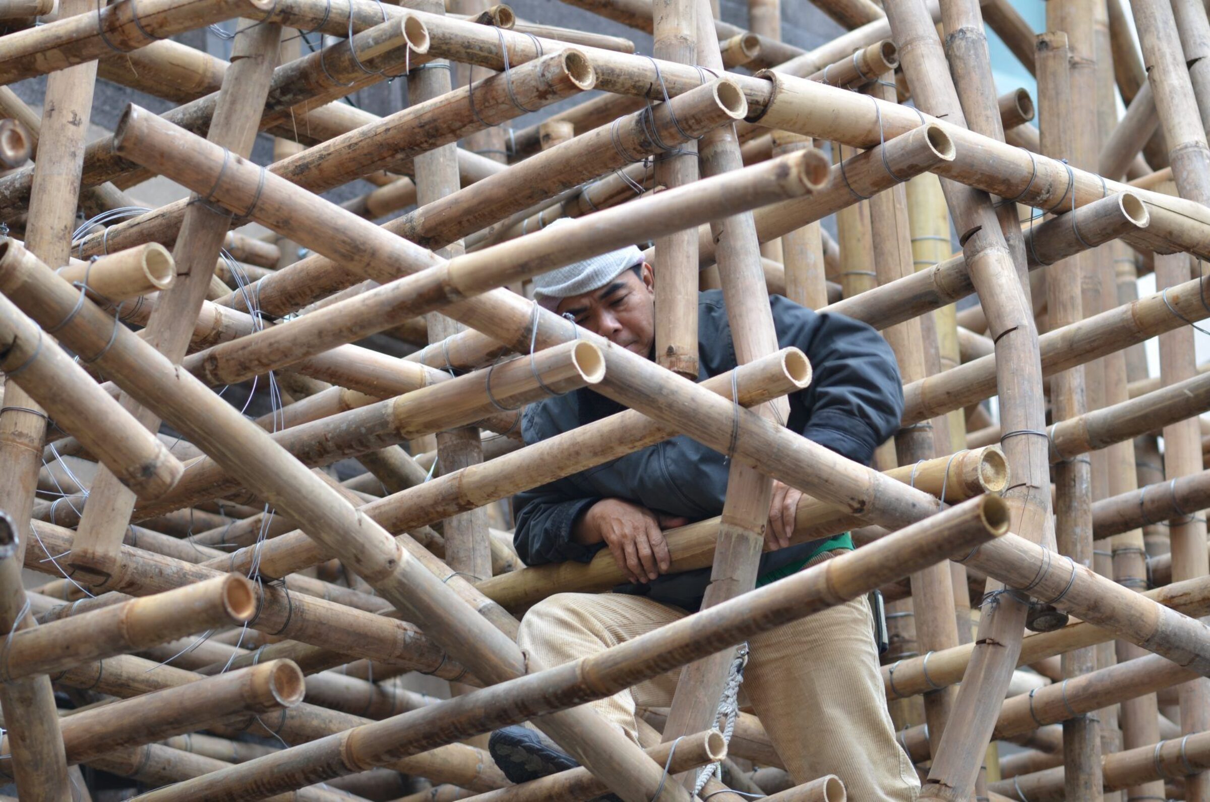 Bamboo Façade at the Frankfurter Kunstverein | Artist Joko Avianto ...
