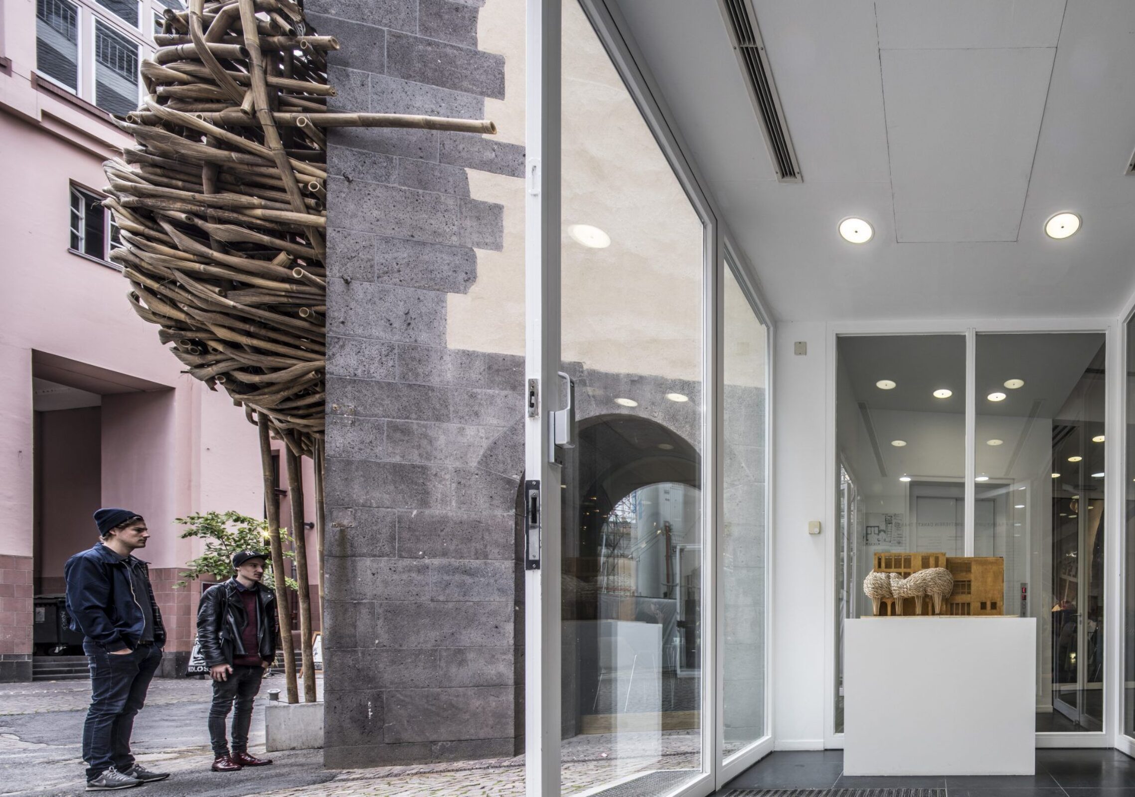 Bamboo Façade at the Frankfurter Kunstverein | Artist Joko Avianto ...