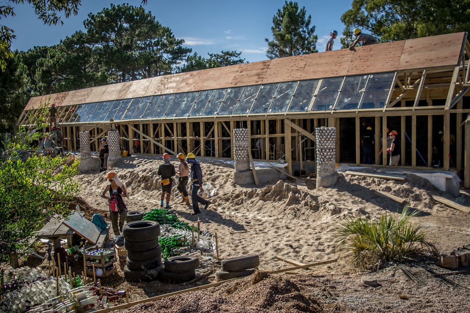 Earthship Homes | Michael Reynolds - Arch2O.com