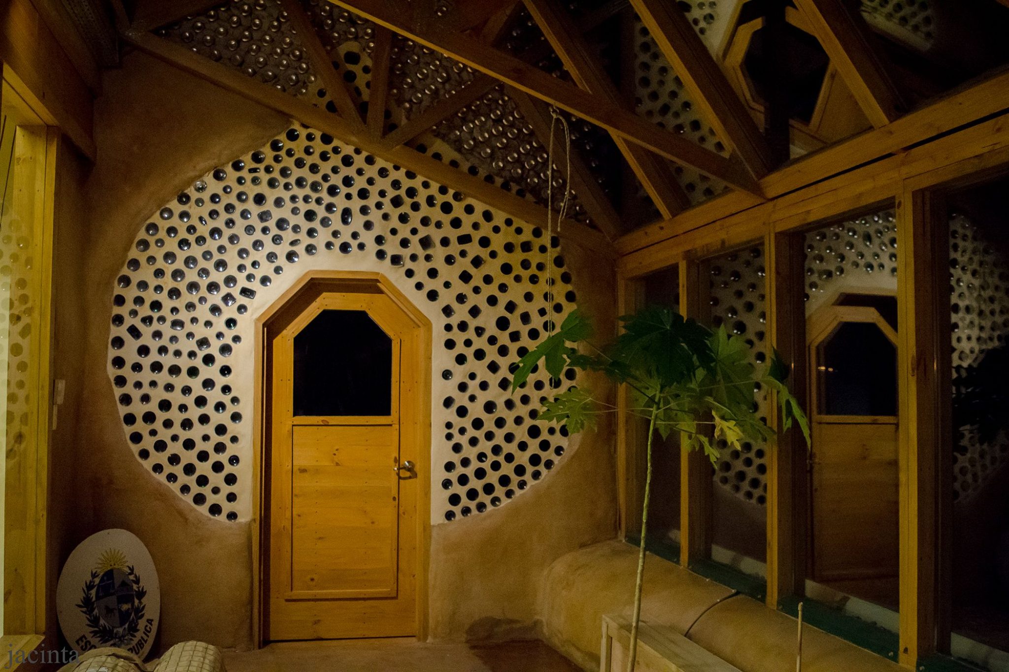 Earthship Homes | Michael Reynolds - Arch2O.com