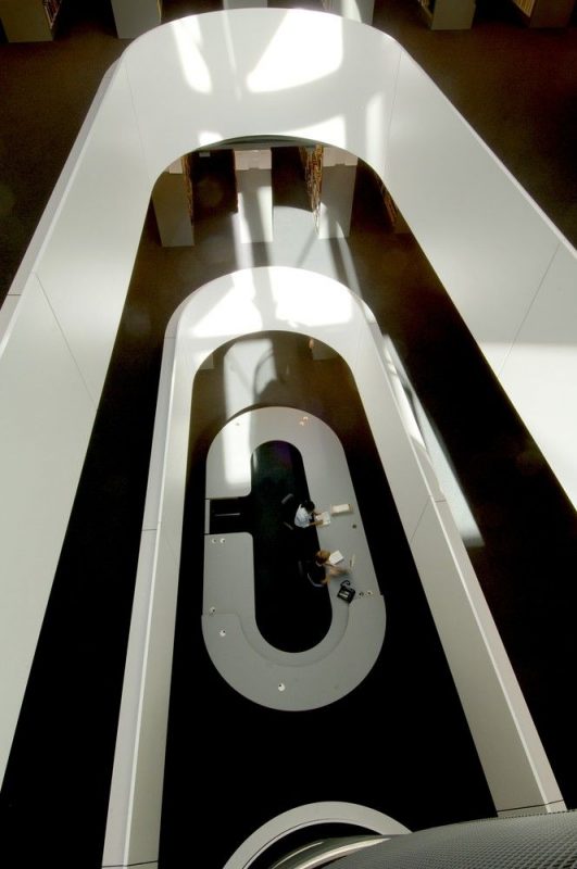 Free University Philology Library | Foster and Partners - Arch2O.com