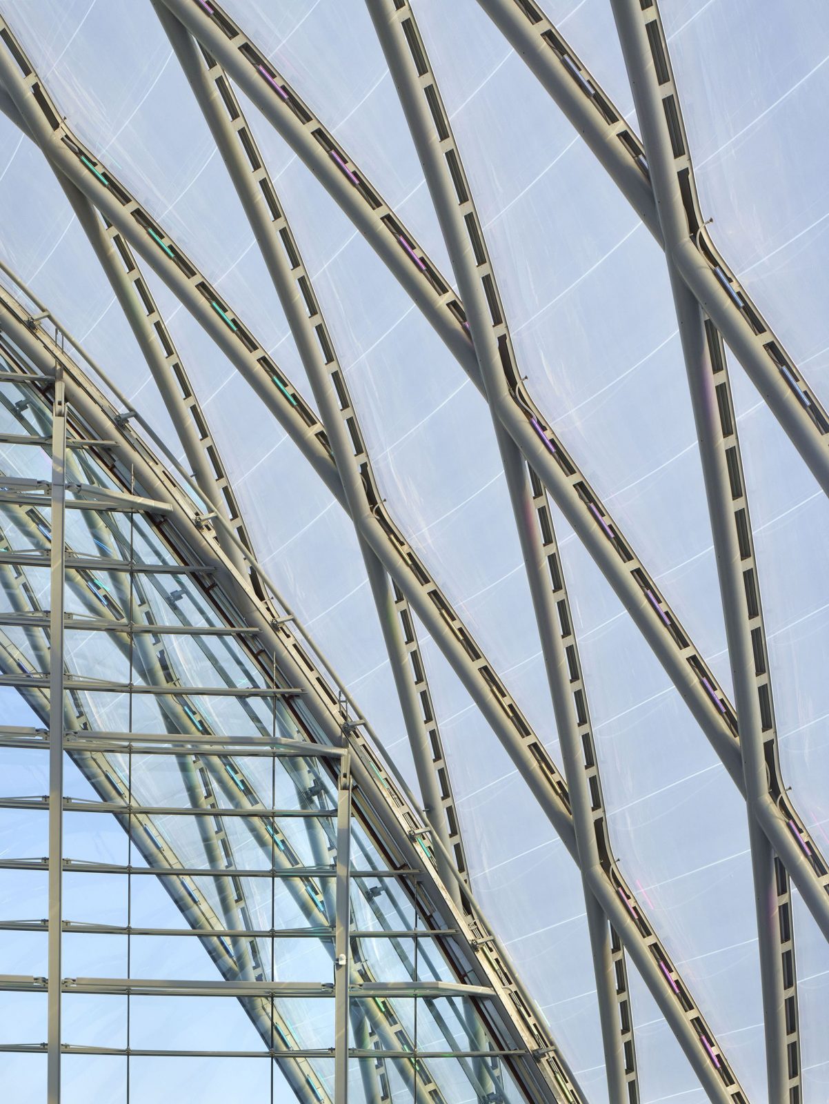 Anaheim Regional Transportation Intermodal Center | HOK - Arch2O.com