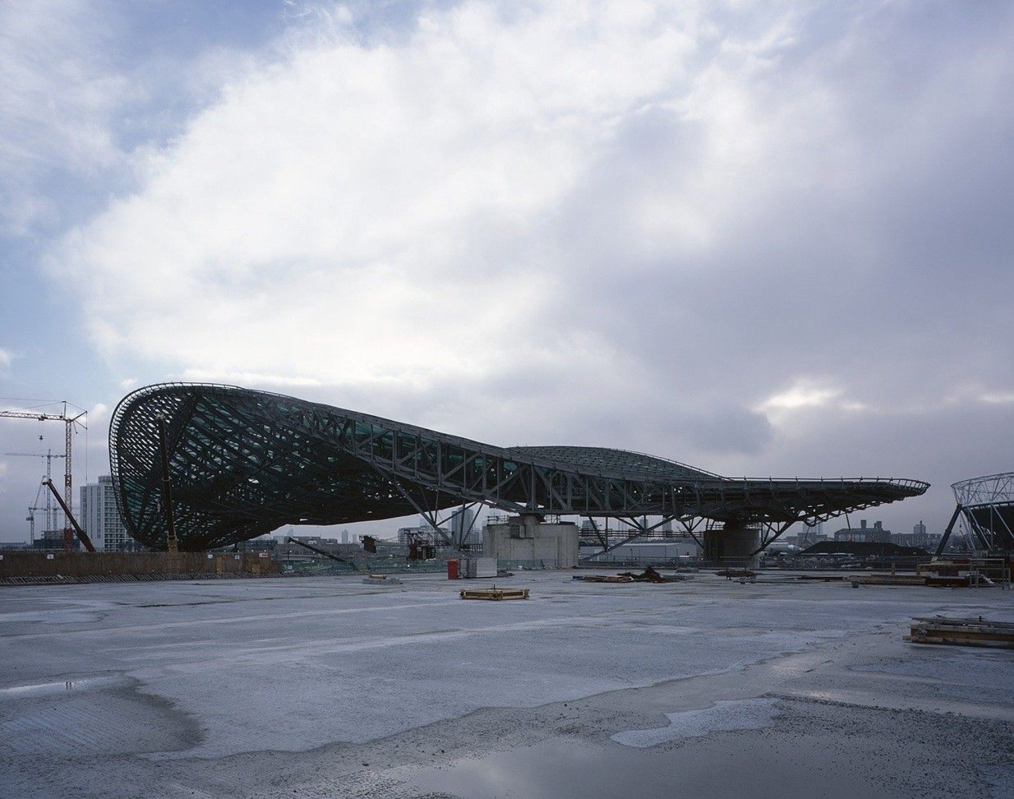 London Aquatics Centre | Zaha Hadid Architects - Arch2O.com