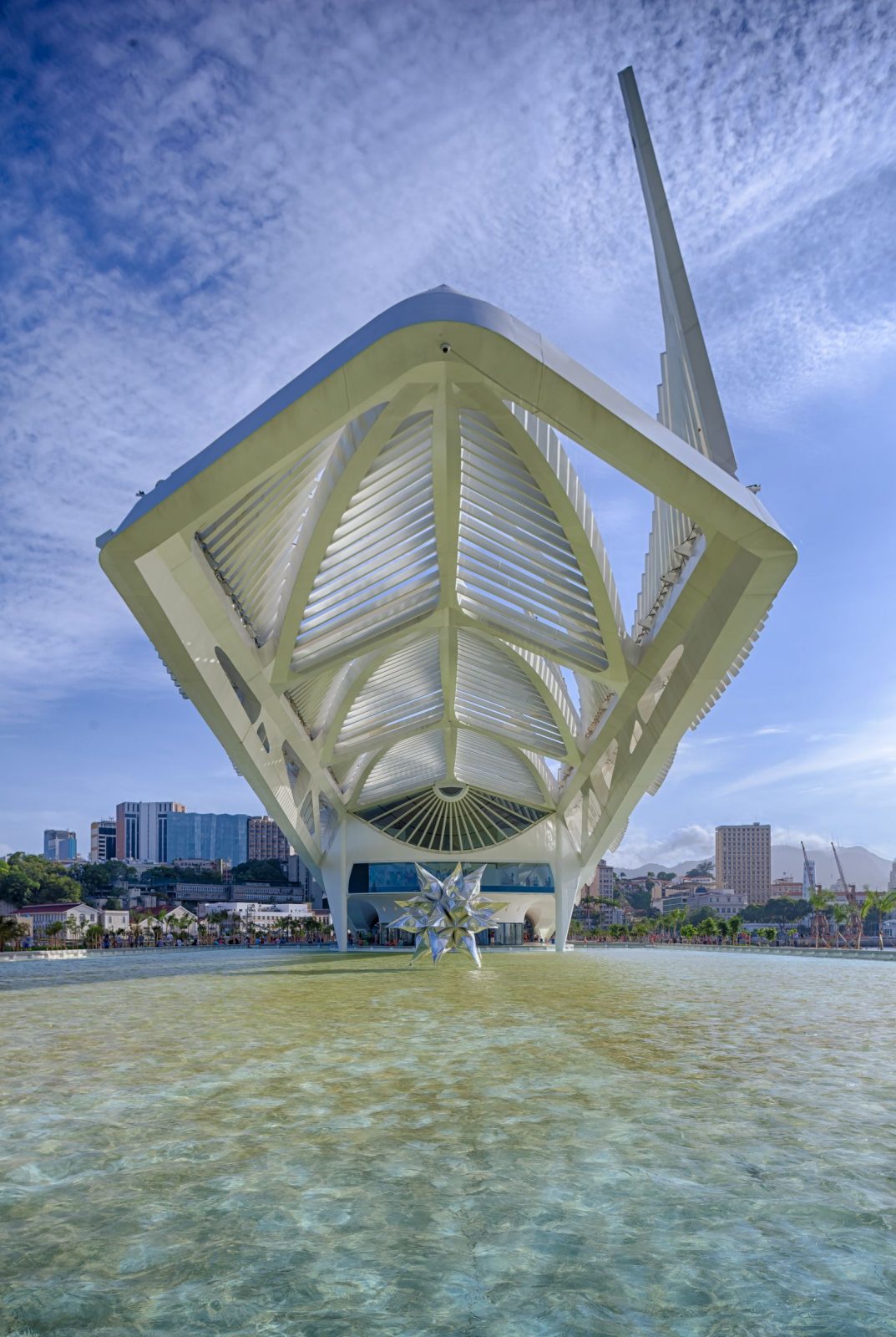 Milwaukee Art Museum | Santiago Calatrava - Arch2O.com